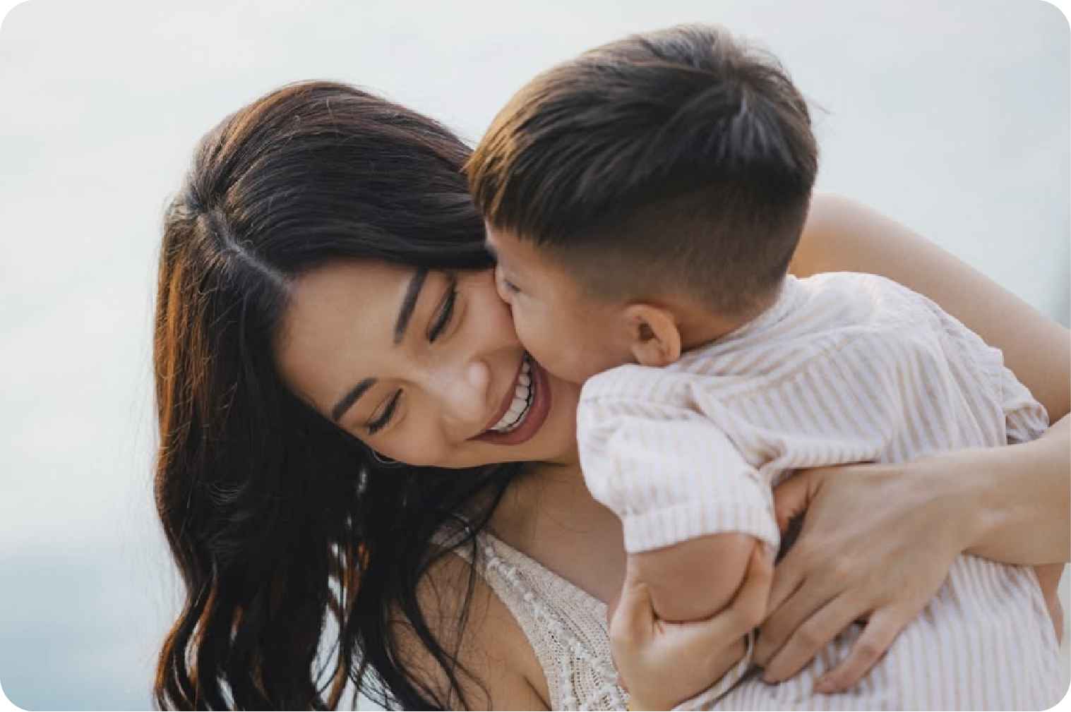 10 Mom Influencer Paling Populer di Indonesia - KOL.ID