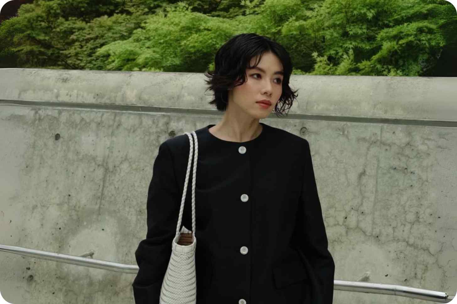 10 Influencer yang Sering Jadi Inspirasi Outfit Kerja Paling Populer di Indonesia - KOL.ID