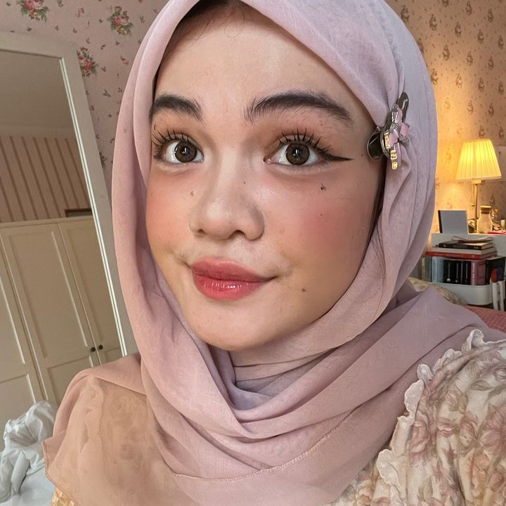 Rate Card ale 𝜗𝜚 ࣪˖ ִ𐙚 (@ale_the_cakes) Tiktok Terbaru - KOL.ID