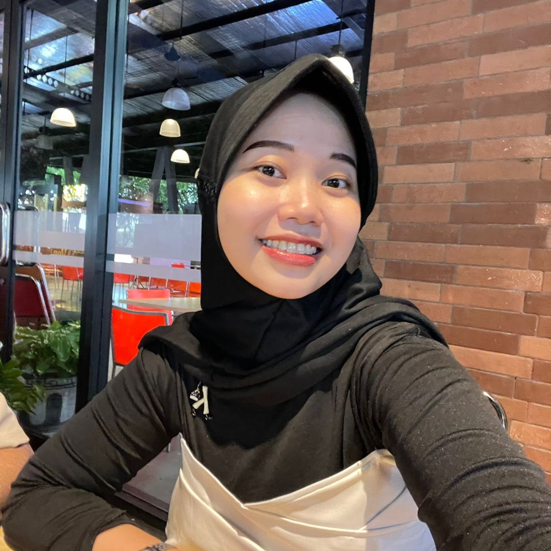 Rate Card nadya arica (@ariclaroush) Tiktok Terbaru - KOL.ID